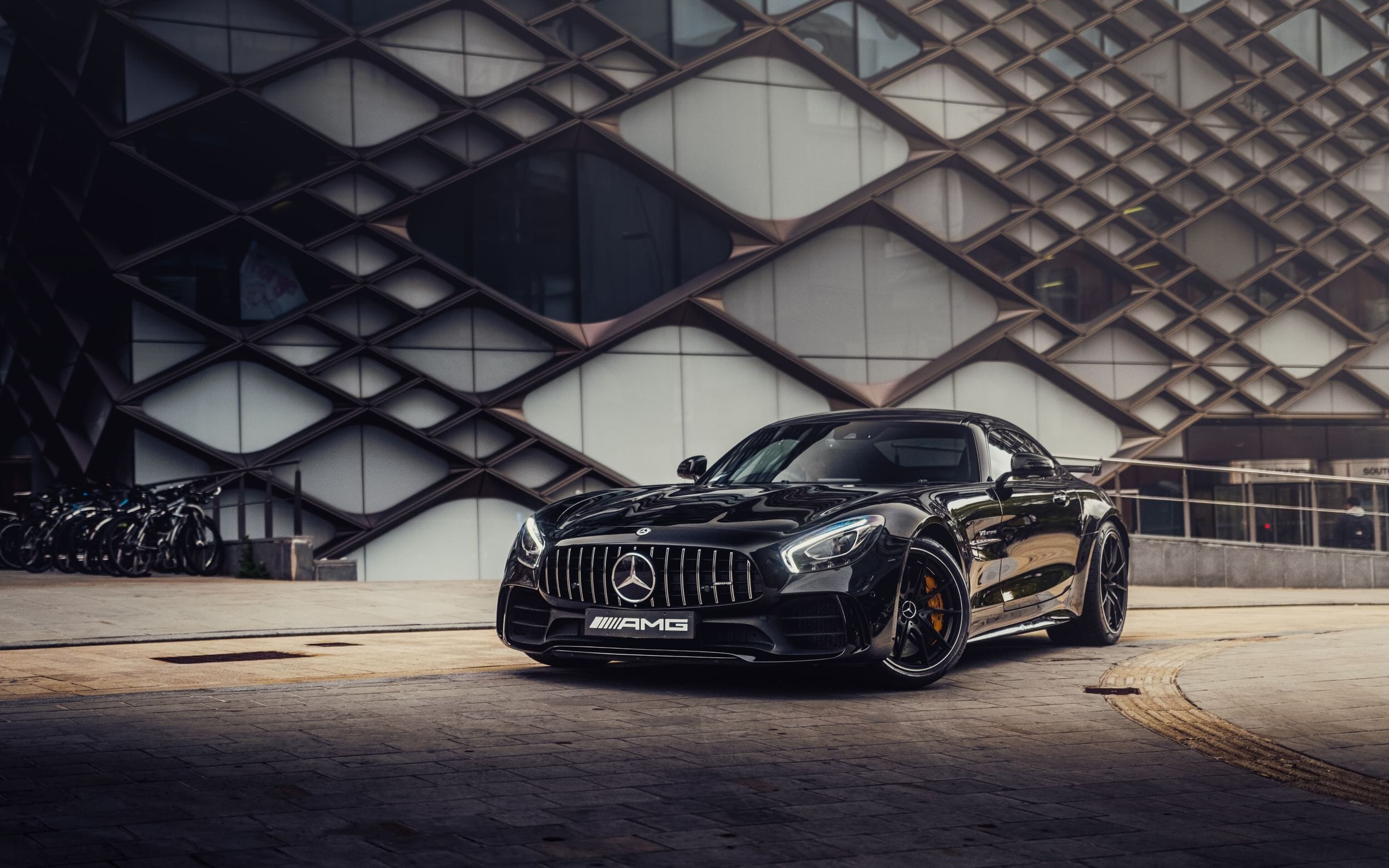 New Mercedes-Benz AMG GT | 2022/23 Mercedes-Benz AMG GT Deals | JCT600