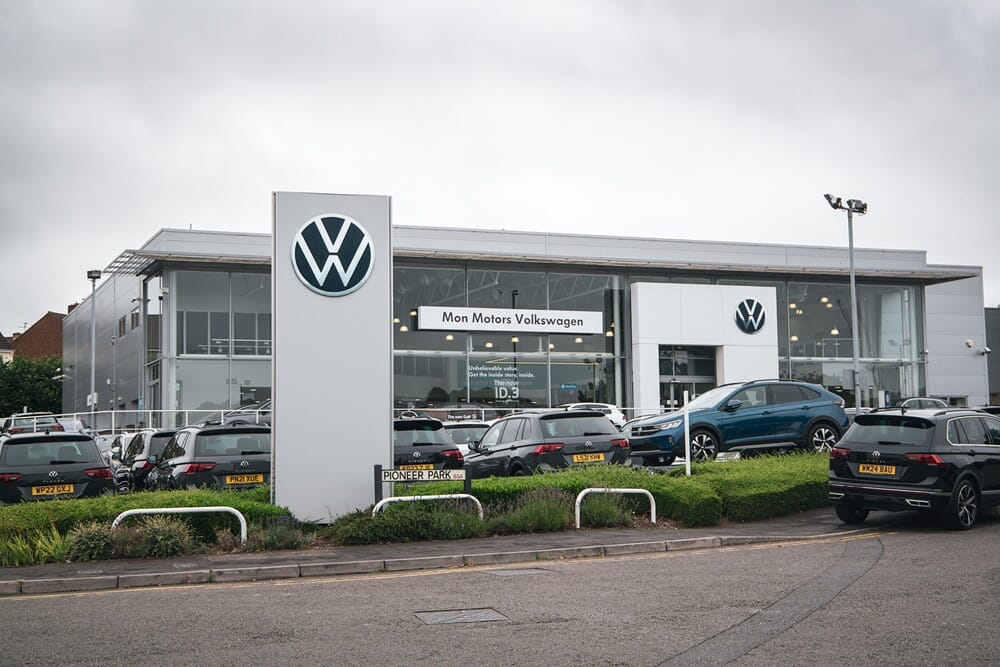 Official Volkswagen Dealership In Bristol | VW Dealer | Mon Motors
