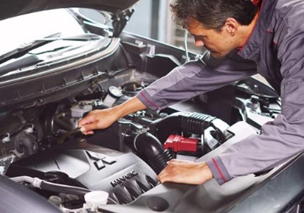 Book a Mitsubishi Service | Swindon & Witney | Simpsons Mitsubishi