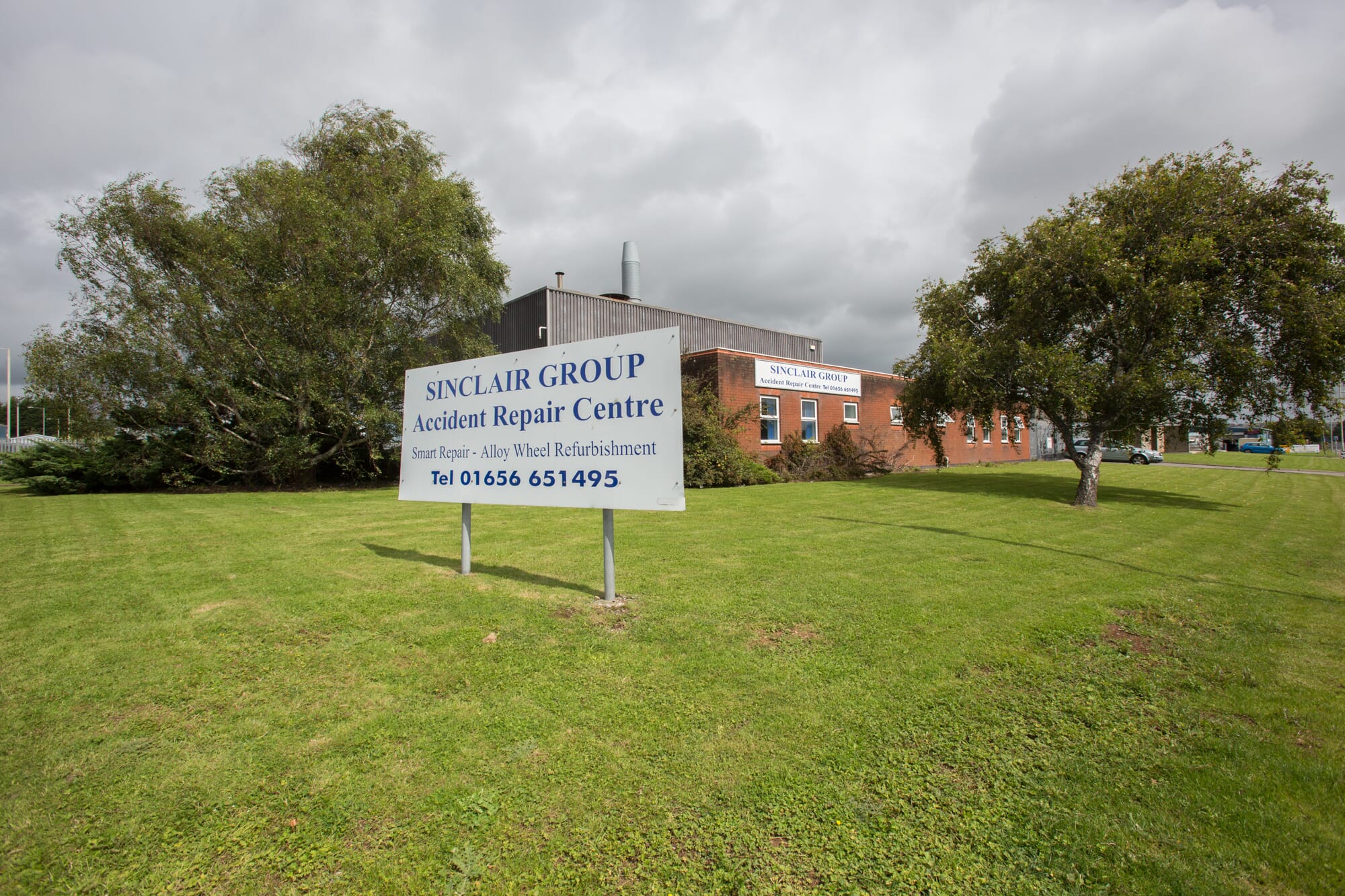 Sinclair Paint & Bodyshop | Bridgend, CF31 3TS | South Wales